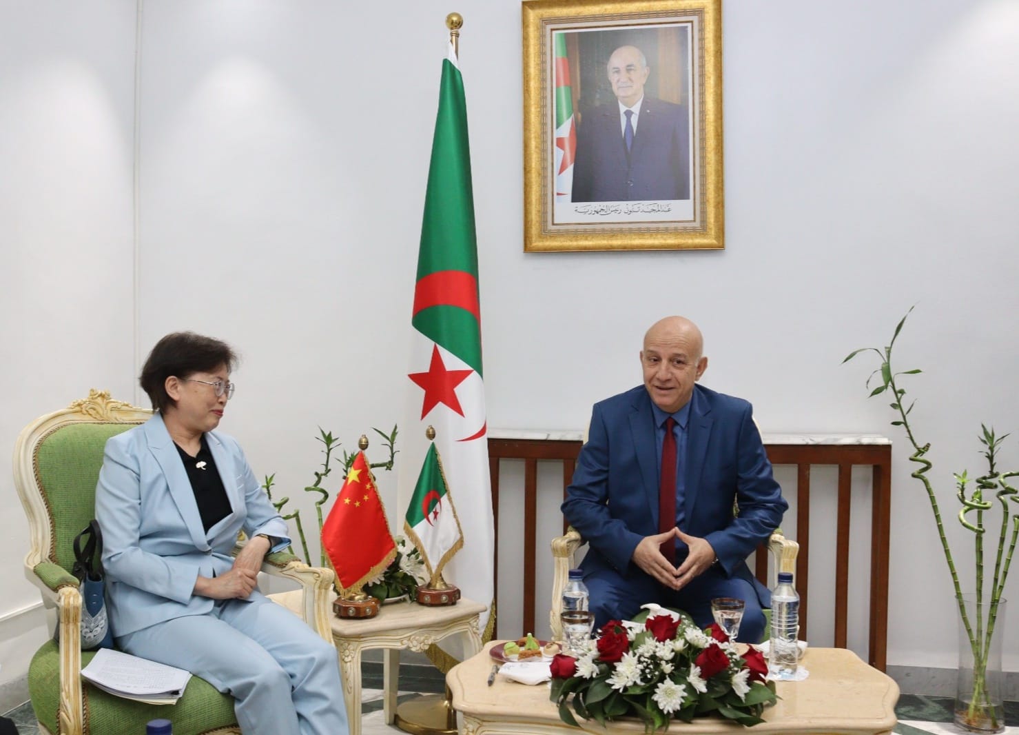 استقبال وفد عن الحزب الشيوعي الصيني تقوده السيدة Xiaowei HUANG ونائب ...